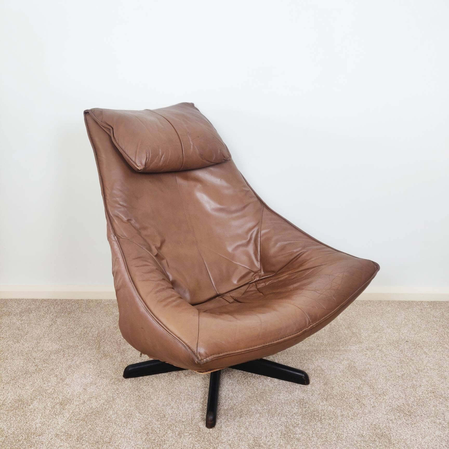 Mid Century Brown Leather Easy Chair by Gerard Van Den Berg